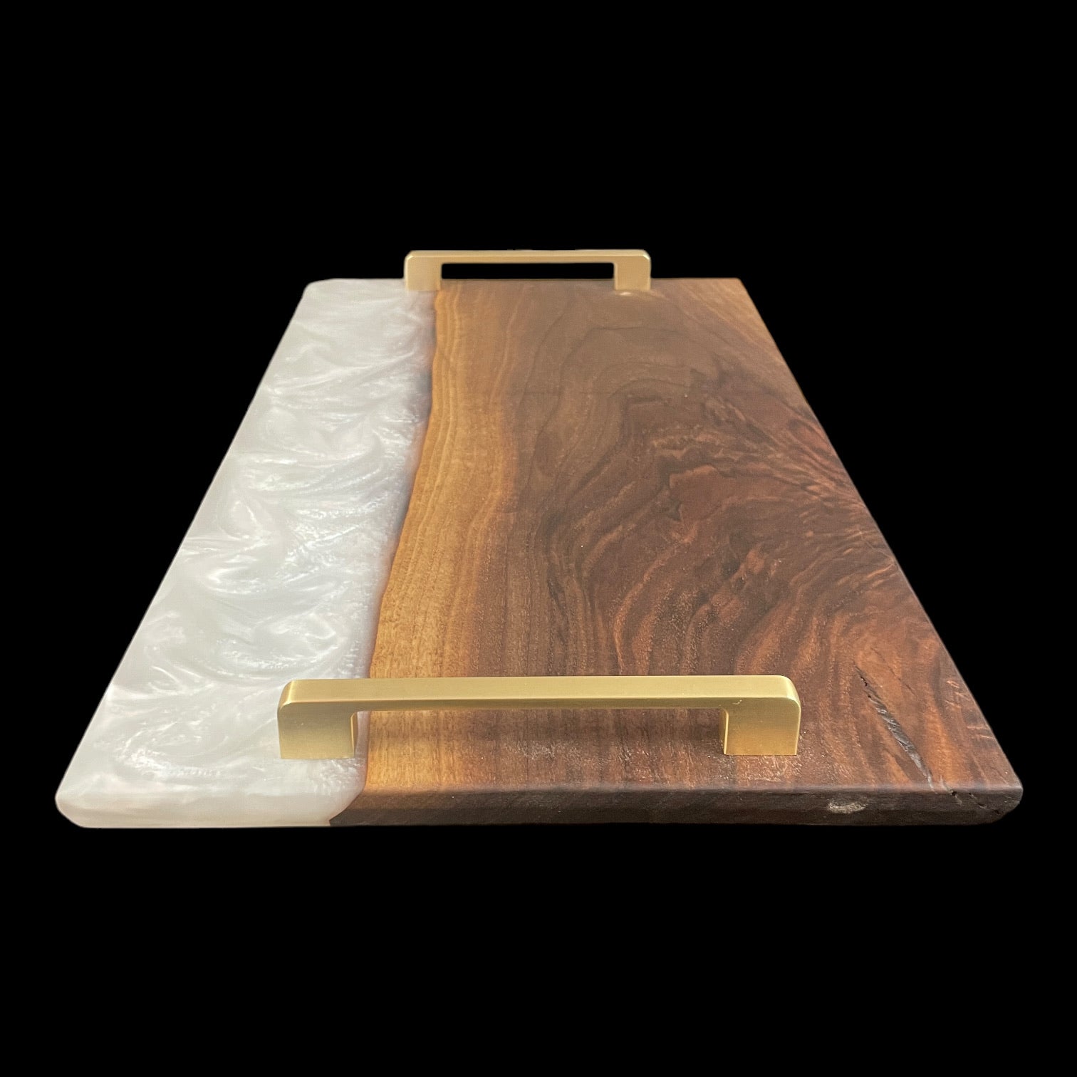 Snow White Walnut Charcuterie – Against.the.Grain.WoodworksShop