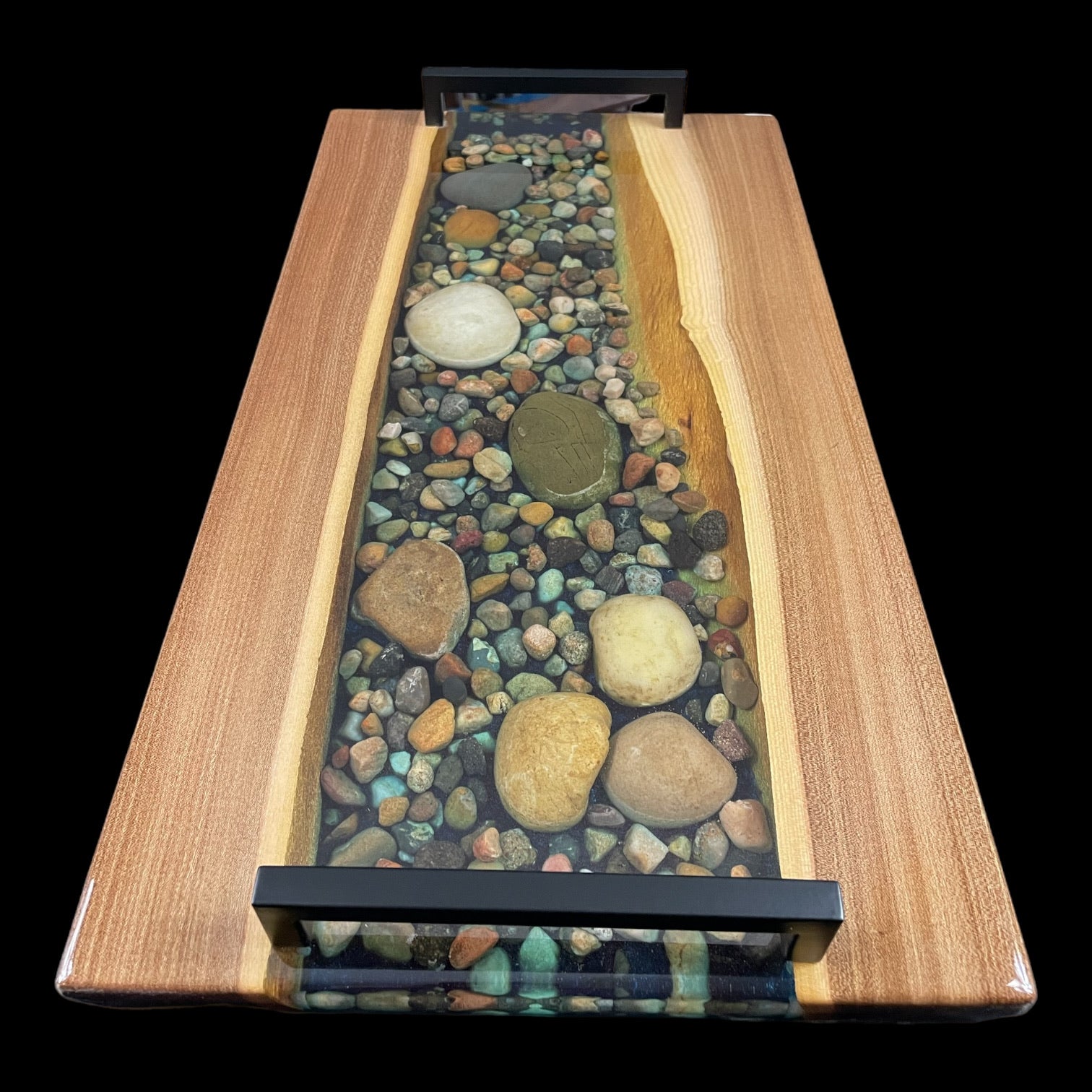 Mixed Rock Elm Charcuterie – Against.the.Grain.WoodworksShop